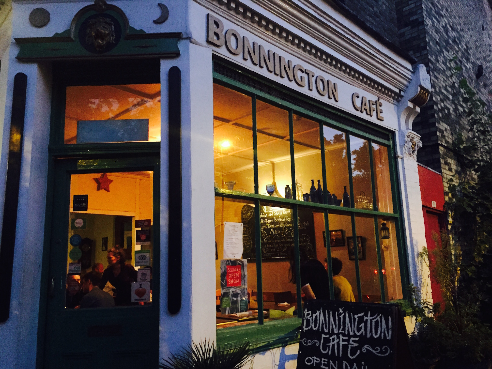 Un dîner au coin du feu - Digression Urbaine